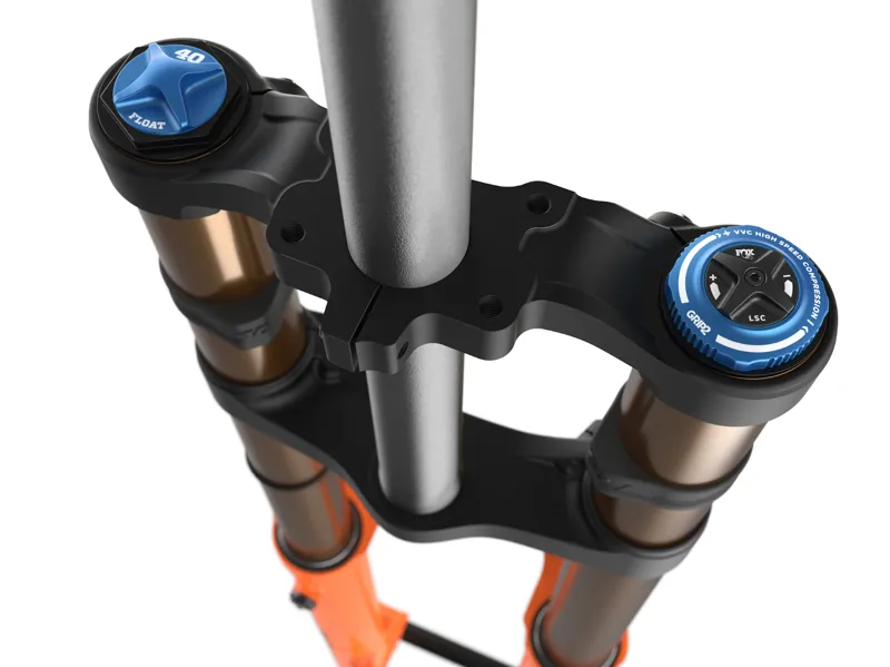 Fox 40 Float Factory GRIP2 203 29in 20TA110 1.125 52mm Fork Orange