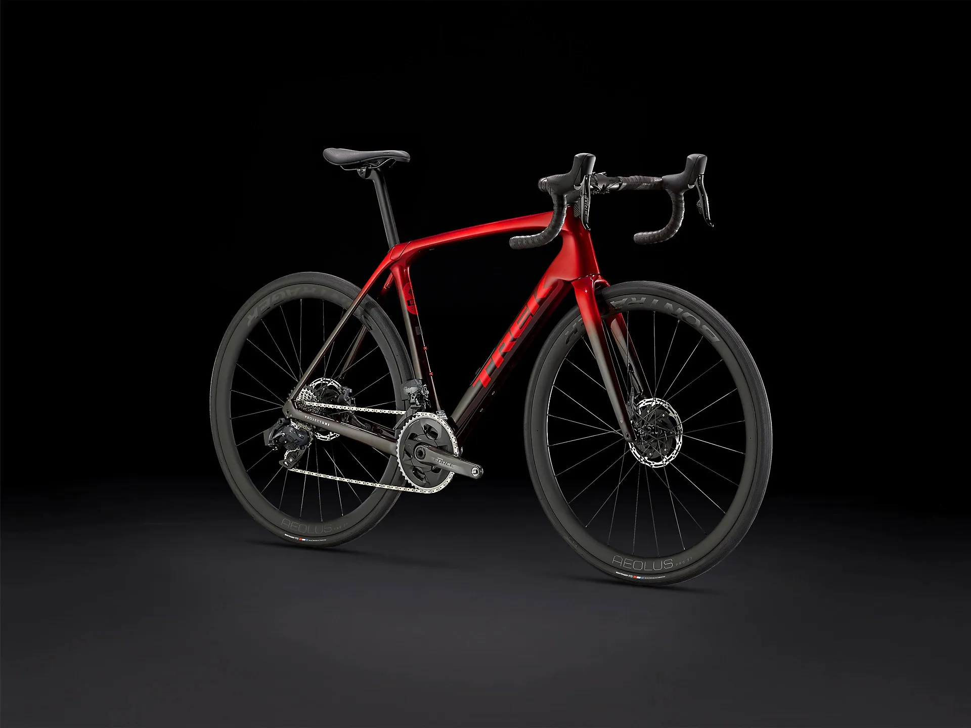 Trek Domane SLR 7 eTap Gen 4 Road Bike 2023 Metallic Red Smoke/Red ...