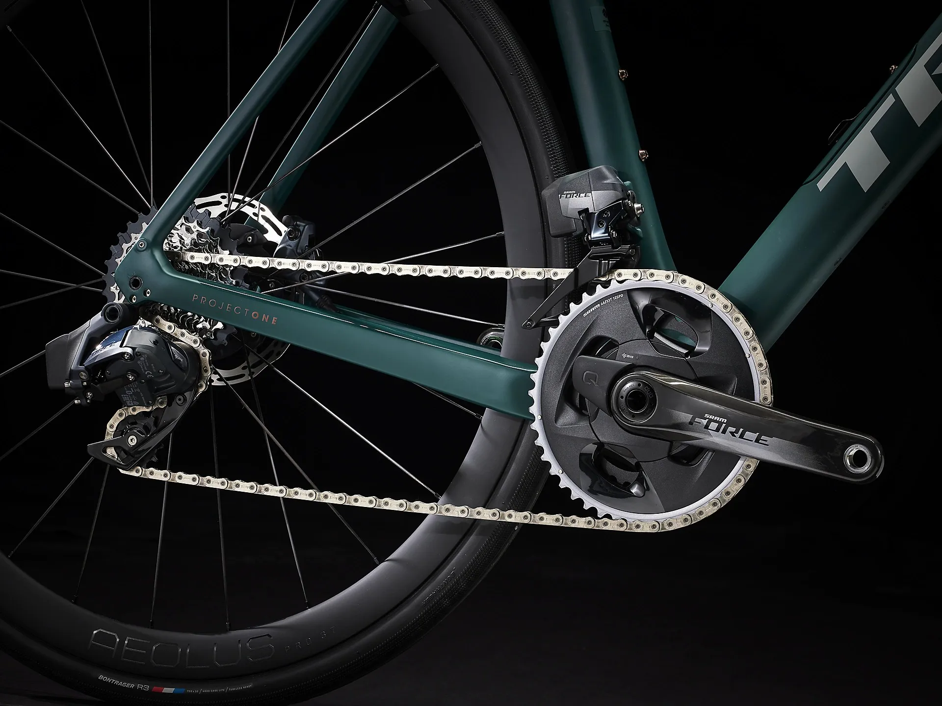 Trek Domane SLR 7 eTap Gen 4 Road Bike 2023 Juniper