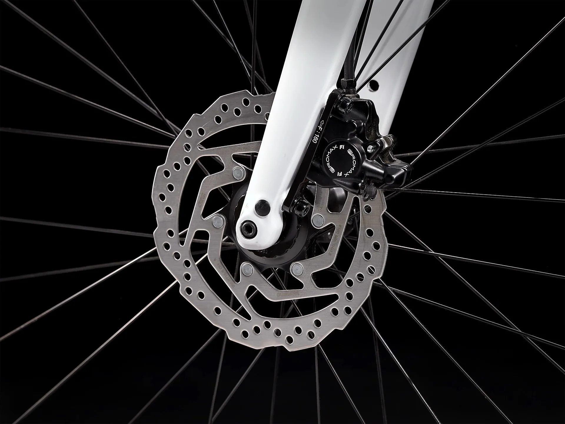 Trek FX Sport 4 Carbon Hybrid Bike White 2024