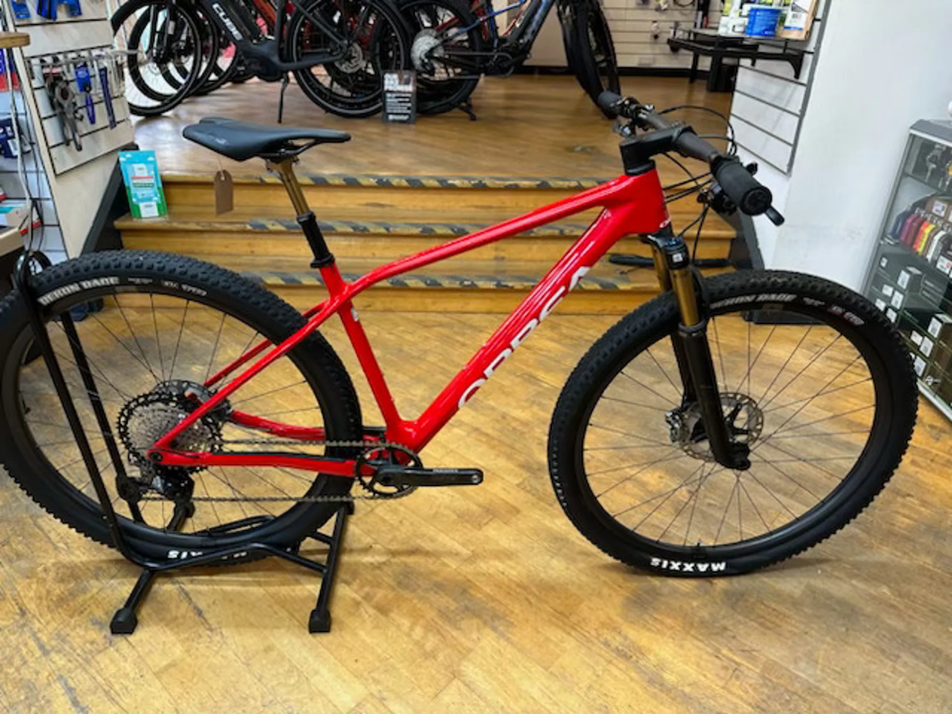 Ex Demo Orbea Alma M-Team Medium Mountain Bike 2022 Custom Red