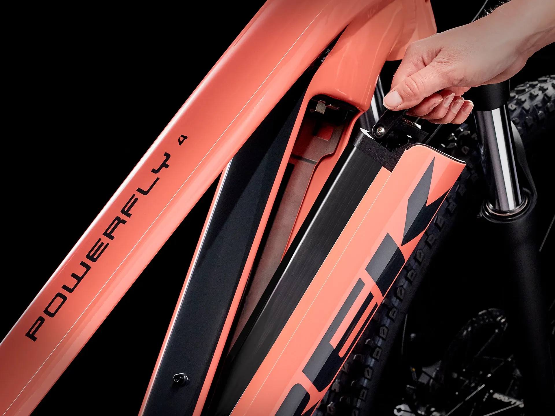 Trek Powerfly 4 625 Electric Bike 2023 Living Coral/Solid Charcoal