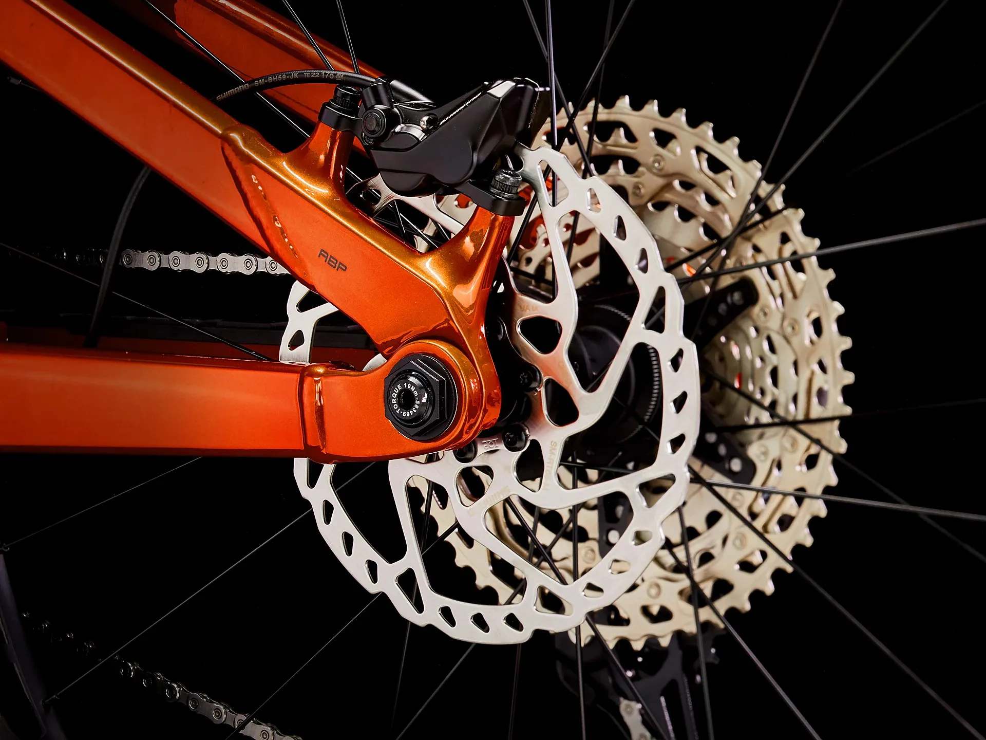 Trek Slash 7 Mountain Bike 2023 Lava