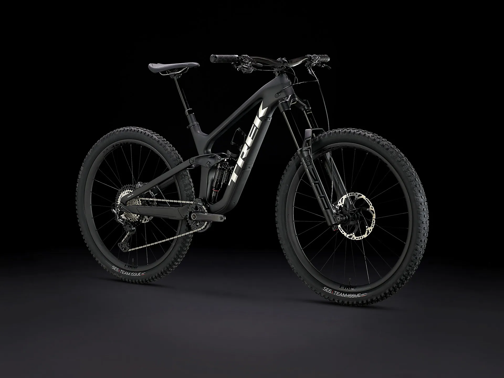 Trek Slash 9.8 XT Mountain Bike 2023 Matte Deep Smoke