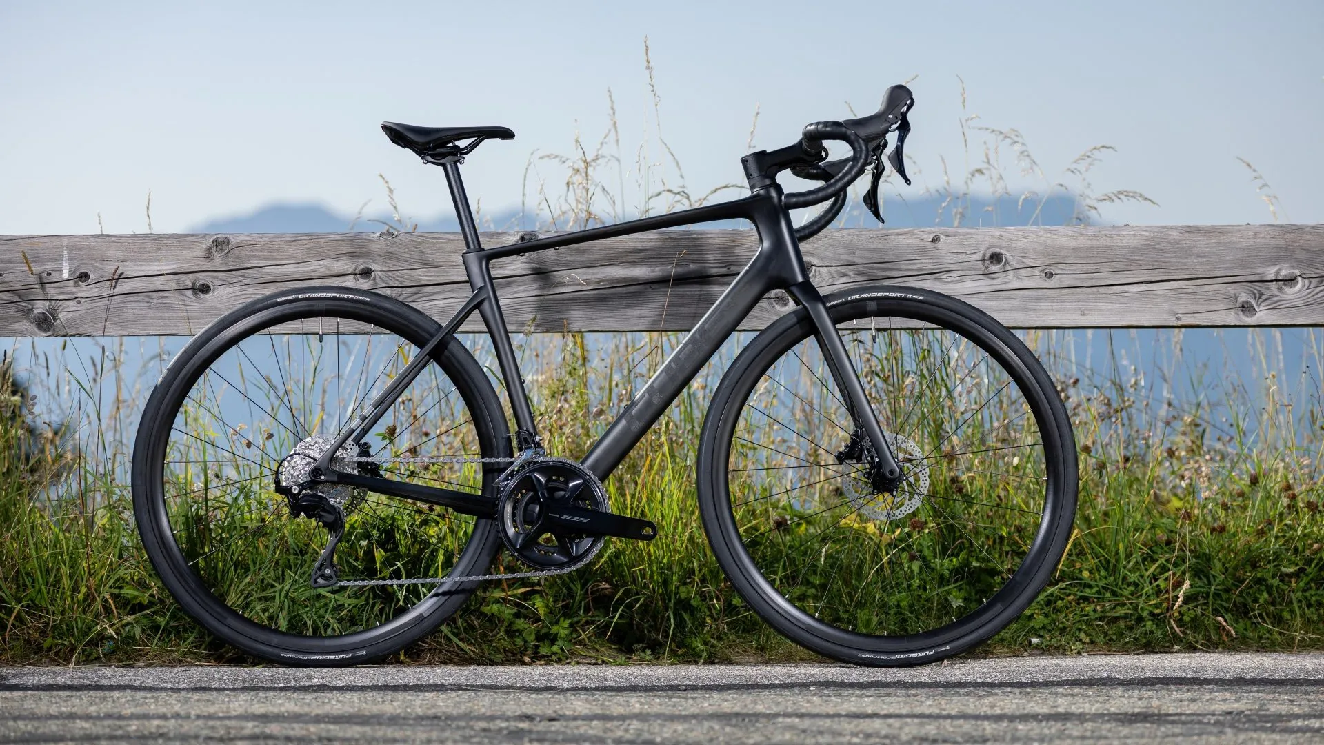 Cube Attain C:62 Race Road Bike 2025 Blackline