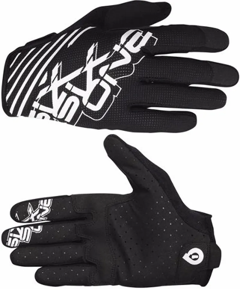 661 Raji Glove Black