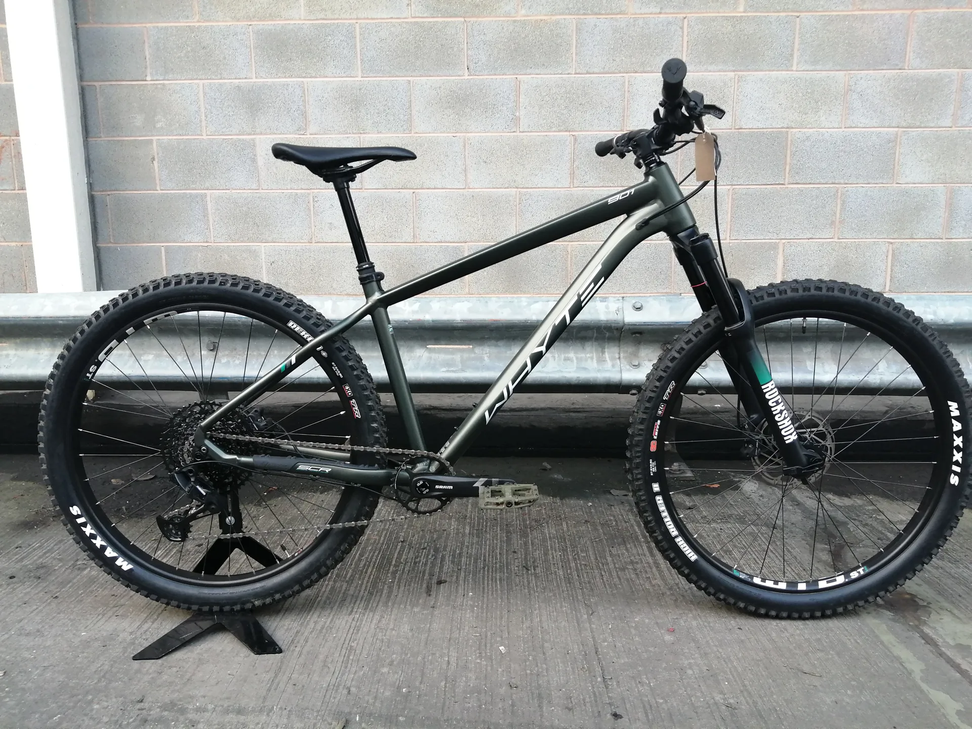 Second Hand Whyte 901 Hardtail Mountain Bike 2022 Matt Moss Medium